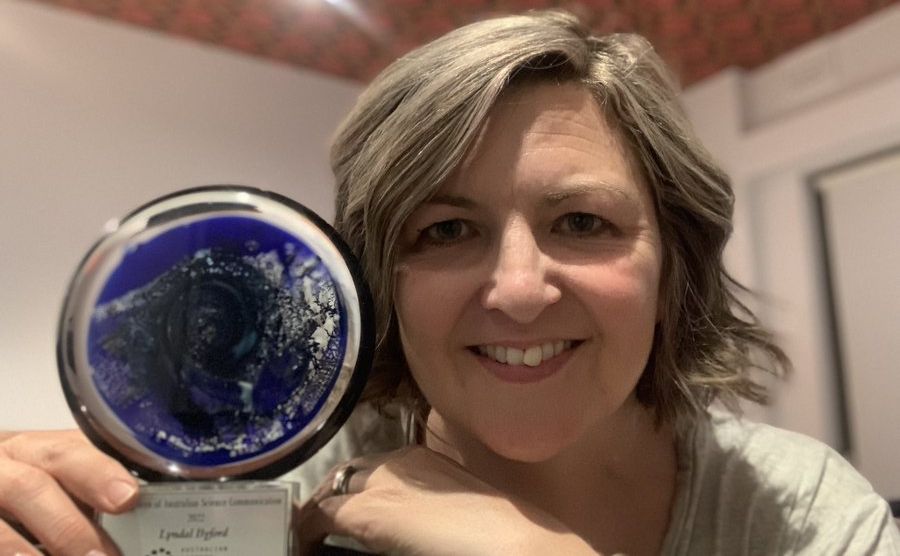 Lyndal Byford awarded science prize - AusSMC